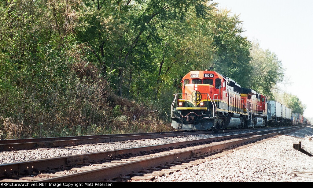 BNSF 8013